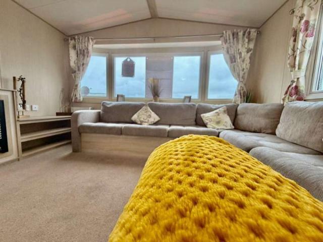 3 Bedroom Mobile Home
