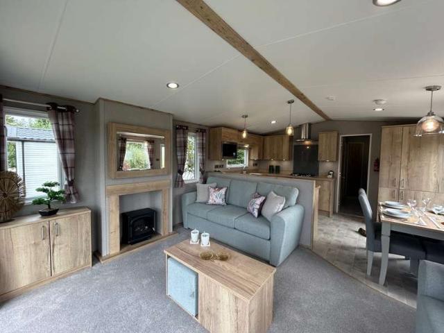 3 Bedroom Mobile Home