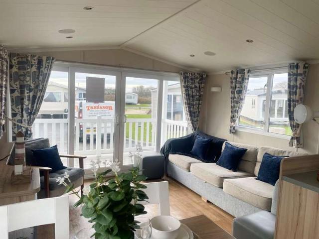 3 Bedroom Mobile Home