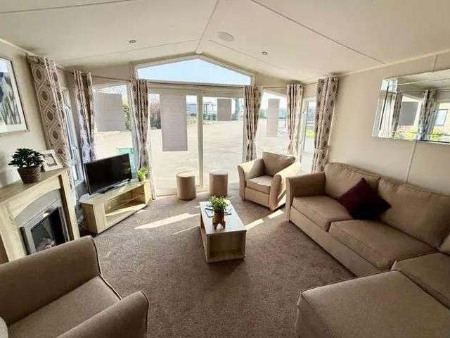 3 Bedroom Mobile Home