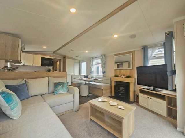 3 Bedroom Mobile Home