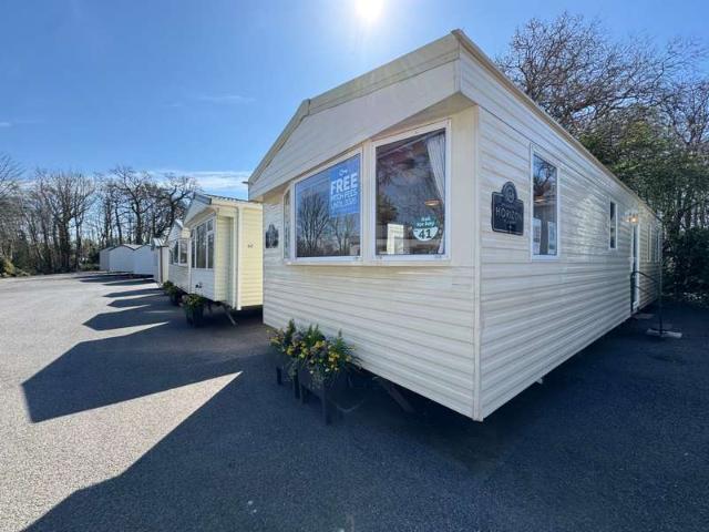 3 Bedroom Mobile Home
