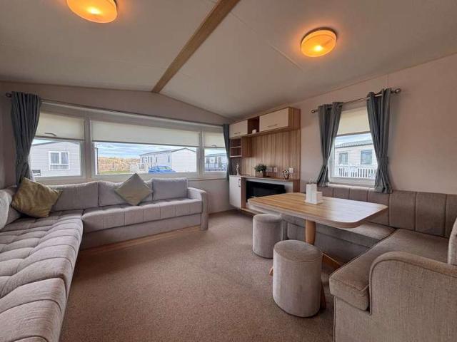 3 Bedroom Mobile Home