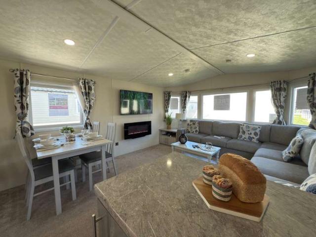 3 Bedroom Mobile Home