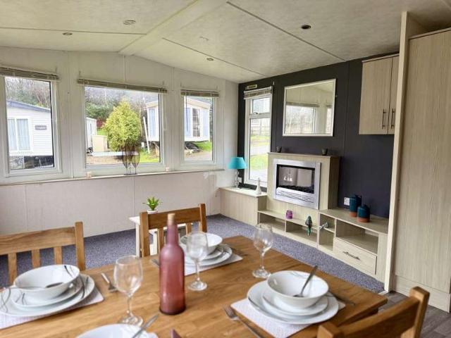 3 Bedroom Mobile Home