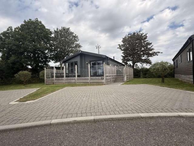 3 Bedroom Mobile Home