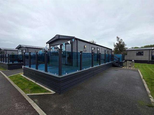 3 Bedroom Mobile Home