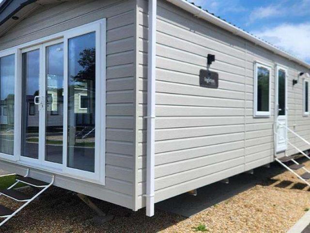 3 Bedroom Mobile Home
