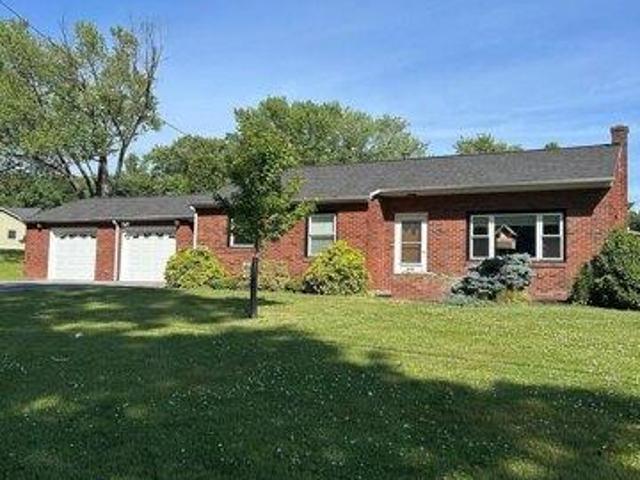3 bedroom, Mohnton PA 19540 104907100