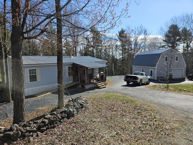 3 bedroom, Monson ME 04464 102217176