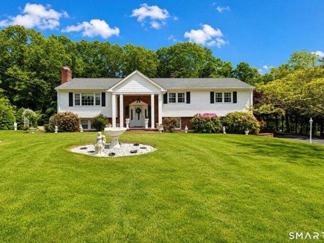 3 bedroom, Monroe CT 06468 103098083