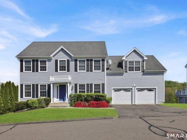 3 bedroom, Monroe CT 06468 104190652