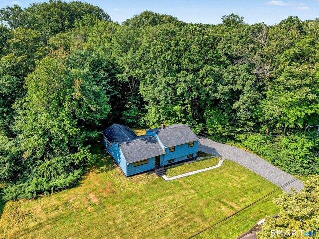 3 bedroom, Monroe CT 06468 105139883