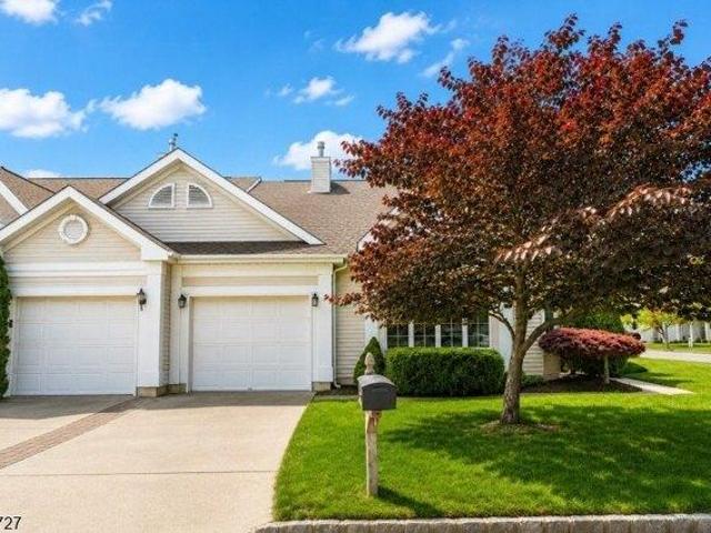 3 bedroom, Monroe Township NJ 08831 105173553
