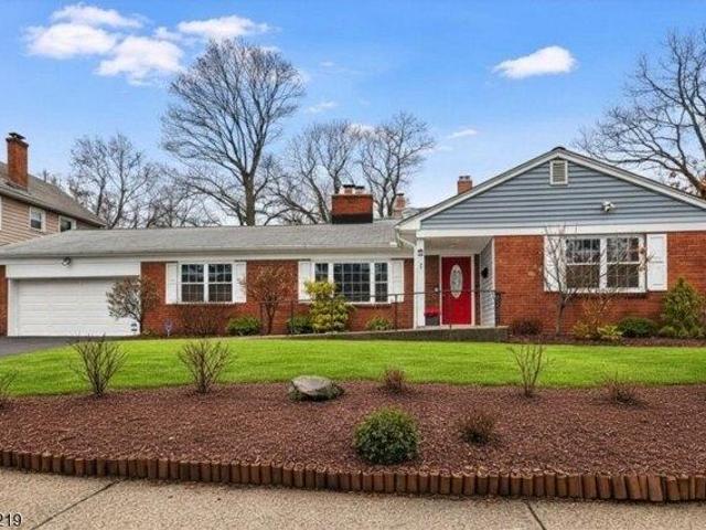 3 bedroom, Montclair NJ 07042 102475668