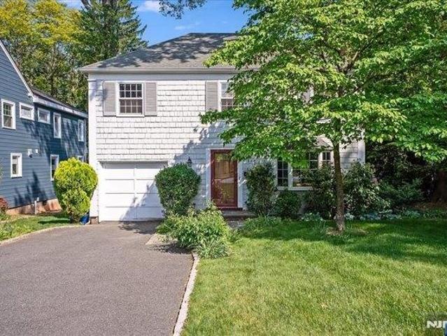 3 bedroom, Montclair NJ 07043 102800157