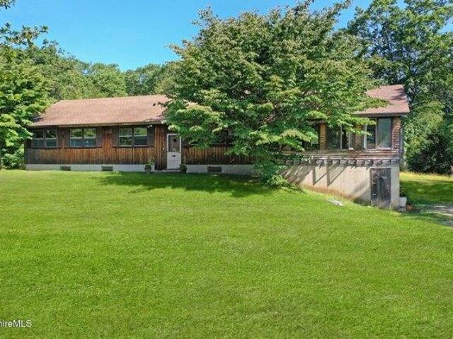 3 bedroom, Monterey MA 01245 103431052