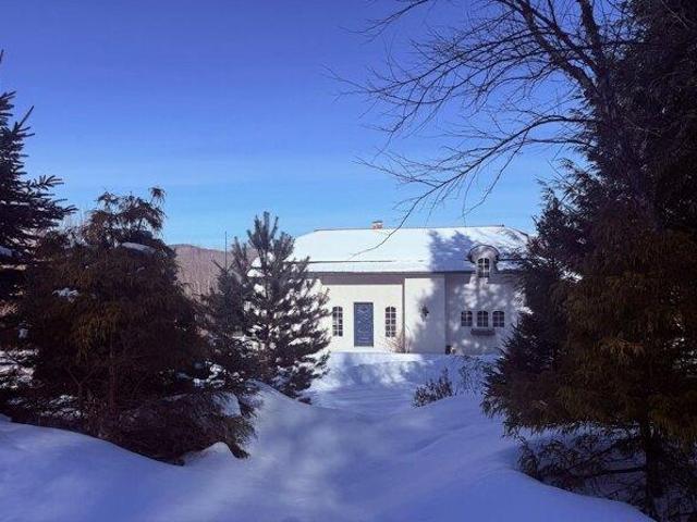 3 bedroom, Montgomery VT 05471 LS101705490