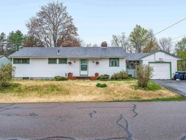 3 bedroom, Montpelier VT 05602 102595786