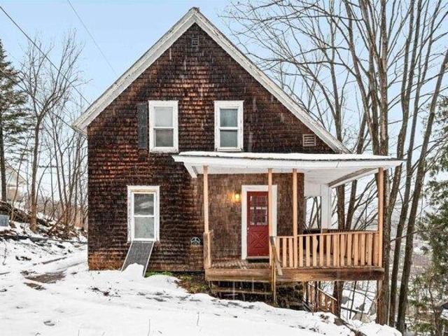 3 bedroom, Montpelier VT 05602 102062068