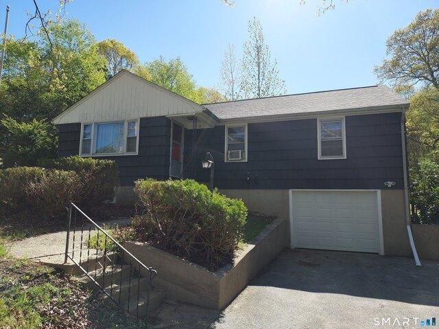 3 bedroom, Montville CT 06382 LS102824328