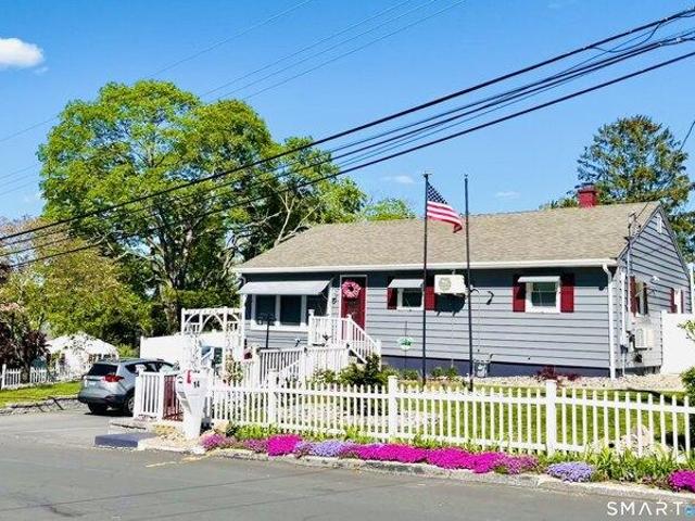 3 bedroom, Montville CT 06382 102345558