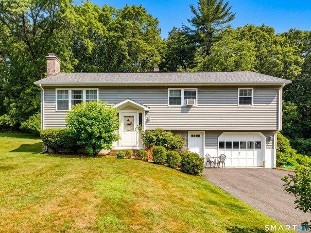 3 bedroom, Montville CT 06382 104113240