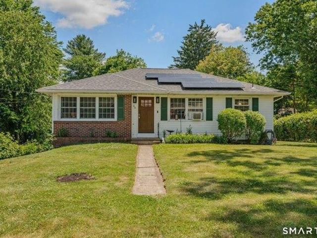 3 bedroom, Montville CT 06382 104835706