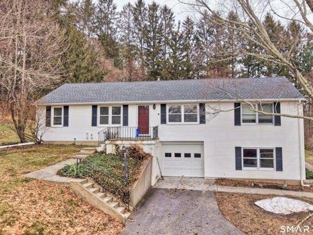 3 bedroom, Morris CT 06763 102762366