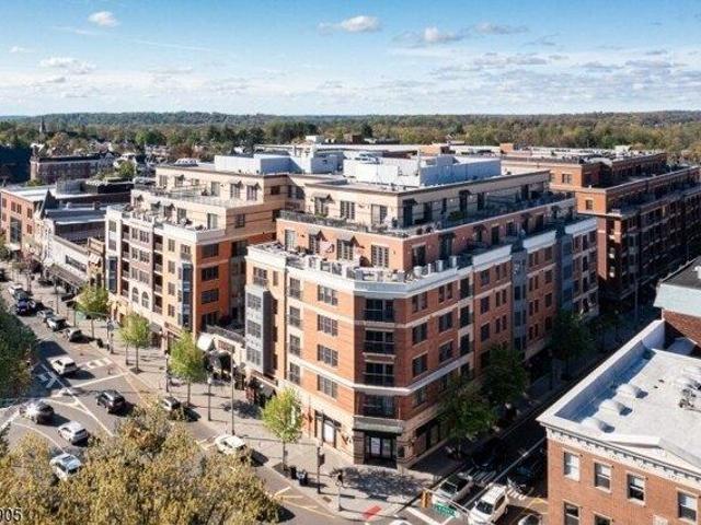3 bedroom, Morristown NJ 07960 102254899