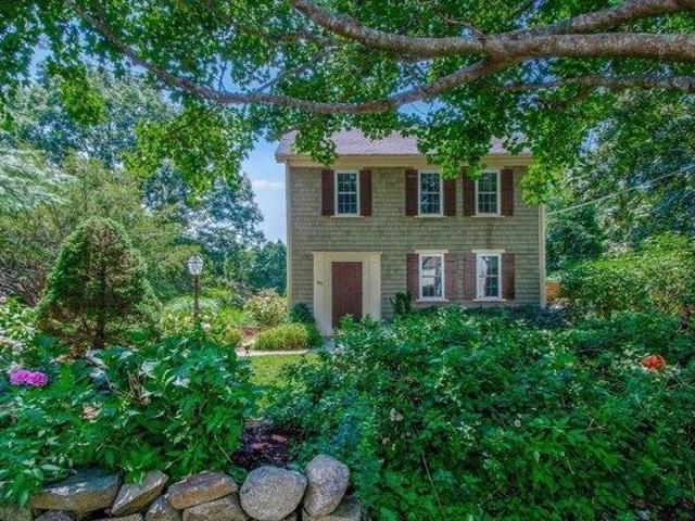 3 bedroom, Mattapoisett MA 02739 105144452