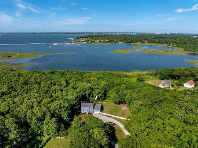 3 bedroom, Mattapoisett MA 02739 105109401