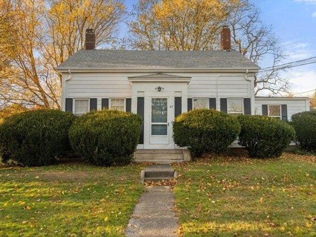 3 bedroom, Mattapoisett MA 02739 105117066