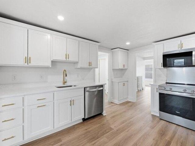 3 bedroom, Maynard MA 01754 101999384