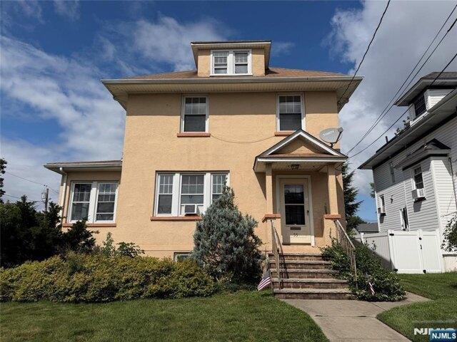 3 bedroom, Maywood NJ 07607 104908249