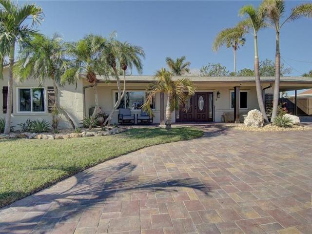 3 bedroom, Madeira Beach FL 33708 102398351