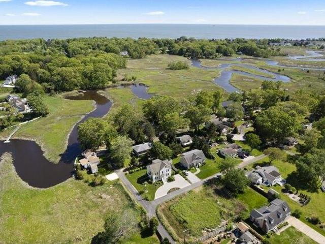 3 bedroom, Madison CT 06443 104788984