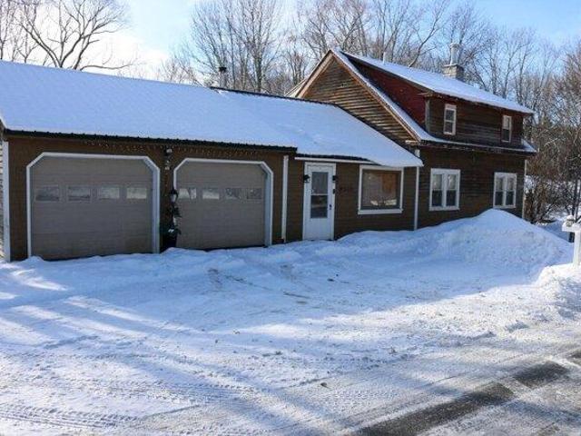 3 bedroom, Madison ME 04950 102257452