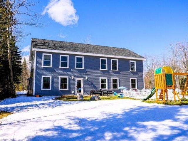3 bedroom, Madison ME 04950 104566725