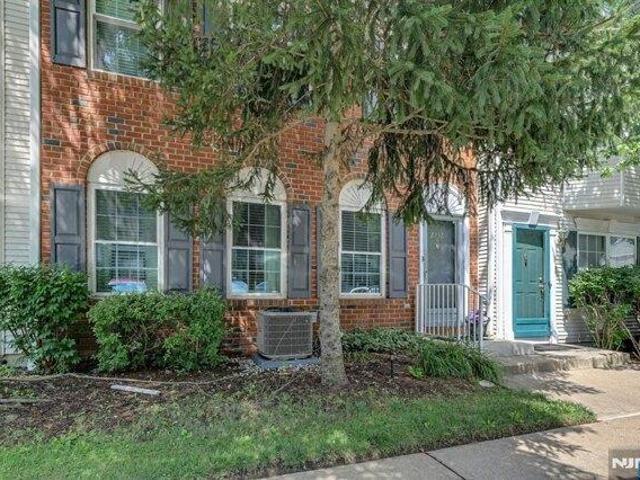 3 bedroom, Mahwah NJ 07430 104540981
