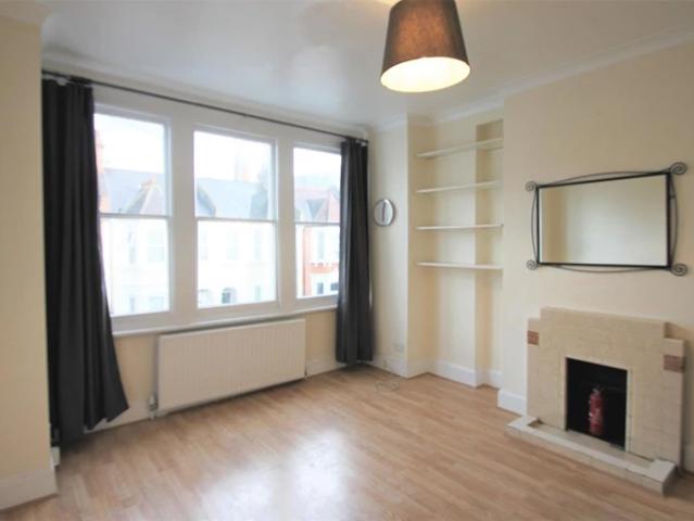 3 Bedroom Maisonette