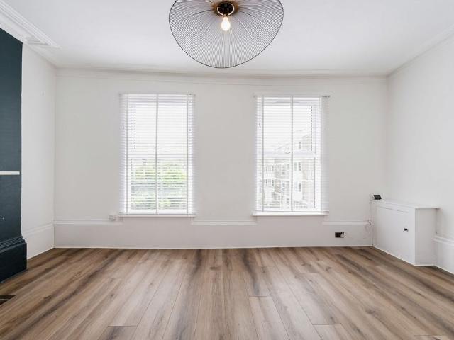 3 bedroom maisonette to rent Cottage Grove, Southsea, Hampshire, PO5