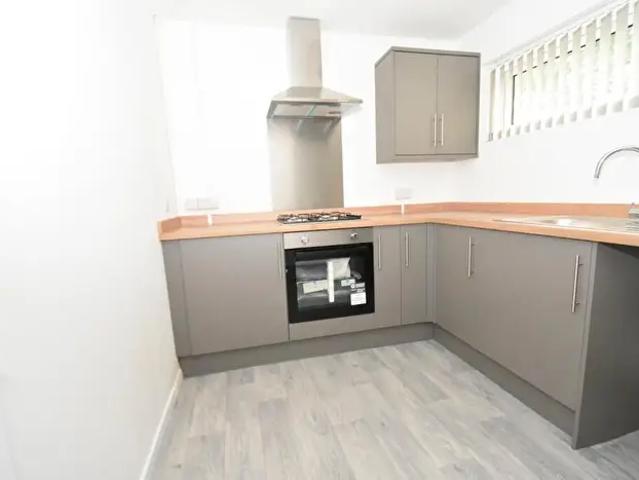3 Bedroom Maisonette To Rent In Culross Walk, Corby, Northamptonshire, NN18