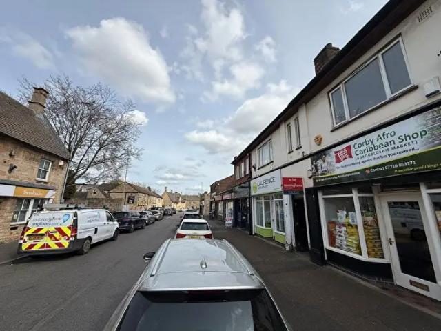 3 Bedroom Maisonette To Rent In High Street, Old Village, NN17