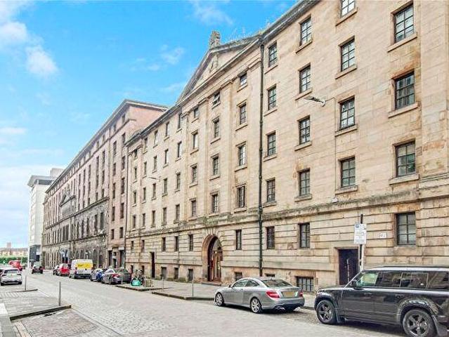3 Bedroom Maisonette To Rent In James Watt Street, Glasgow, G2