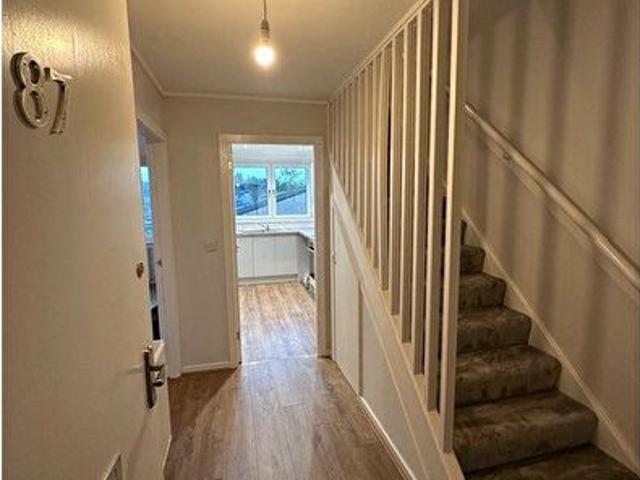 3 Bedroom Maisonette To Rent In Spruce Road, Glasgow, G67