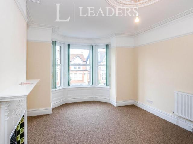 3 bedroom maisonette to rent London Road, Portsmouth, PO2
