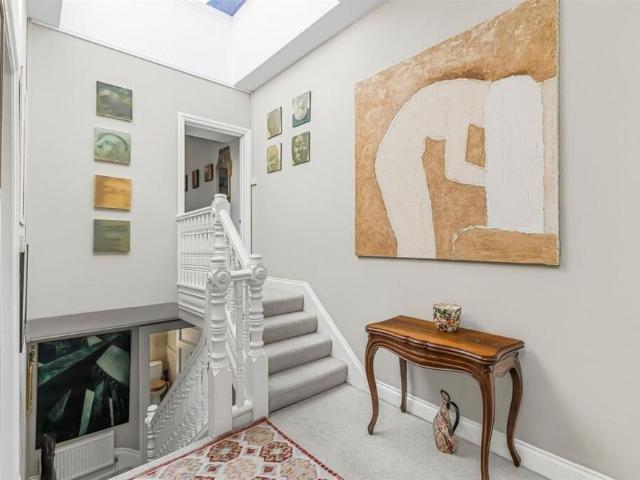 3 bedroom maisonette to rent
