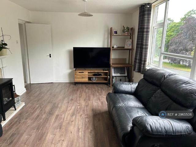 3 bedroom maisonette to rent