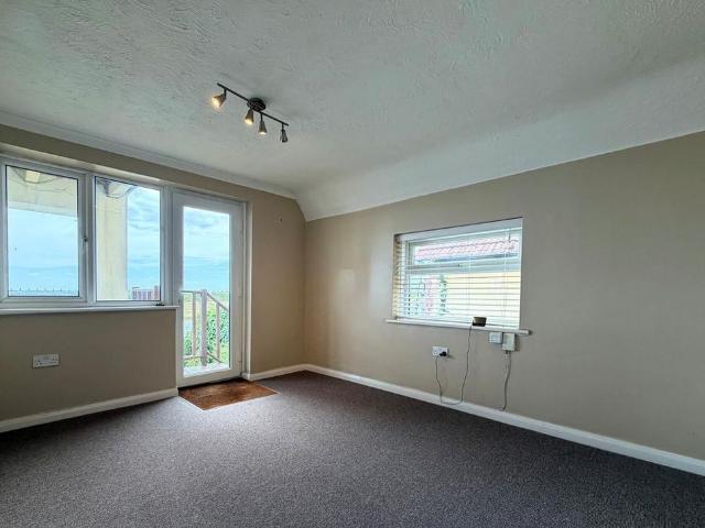 3 bedroom maisonette to rent